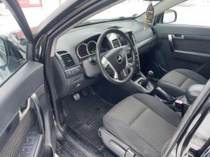 Melns Chevrolet Captiva 2007 Rīga, ar dzinēja tilpumu 2.00 L un nobraukumu 247 tūkst. km par 4750 €, foto 11 vietnē AUTOMOTO.COM.LV
