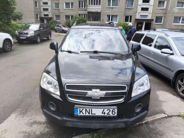 Melns Chevrolet Captiva 2007 Visaginas, ar dzinēja tilpumu 1.99 L un nobraukumu 274 tūkst. km par 1800 €, foto 1 vietnē AUTOMOTO.COM.LV