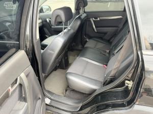 Melns Chevrolet Captiva 2007 Kauņa, ar dzinēja tilpumu 2.00 L un nobraukumu 350 tūkst. km par 1750 €, foto 16 vietnē AUTOMOTO.COM.LV