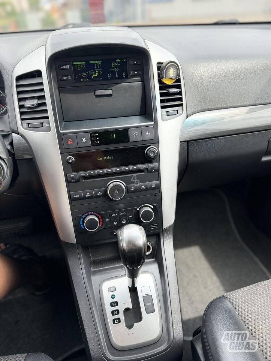 Melns Chevrolet Captiva 2007 Kauņa, ar dzinēja tilpumu 2.00 L un nobraukumu 350 tūkst. km par 1750 €, foto 20 vietnē AUTOMOTO.COM.LV