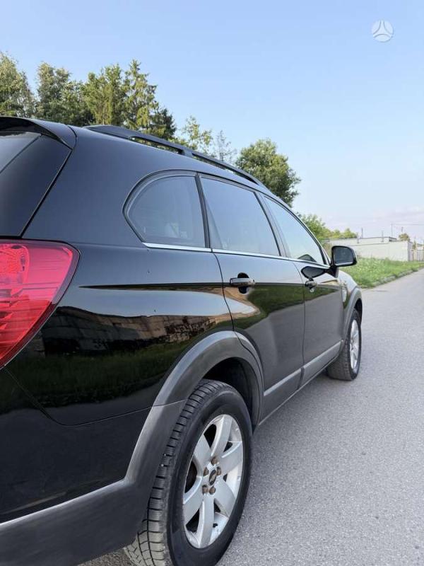 Melns Chevrolet Captiva 2007 Kauņa, ar dzinēja tilpumu 2.00 L un nobraukumu 224 tūkst. km par 3200 €, foto 8 vietnē AUTOMOTO.COM.LV