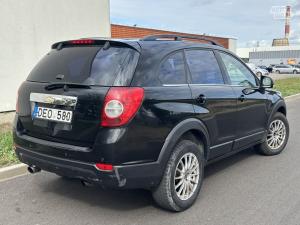 Melns Chevrolet Captiva 2007 Kauņa, ar dzinēja tilpumu 2.00 L un nobraukumu 400 tūkst. km par 1750 €, foto 5 vietnē AUTOMOTO.COM.LV
