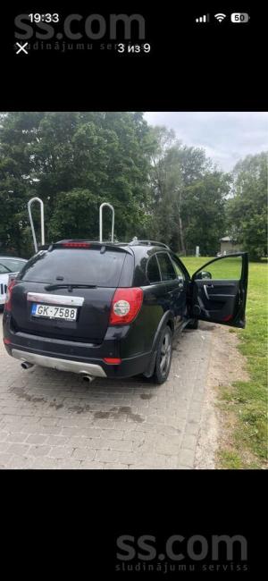 Black Chevrolet Captiva 2007 in Riga, with an engine capacity of 2.00 L and mileage of 386 thousand km for 2200 €, photo 4 on AUTOMOTO.COM.LV