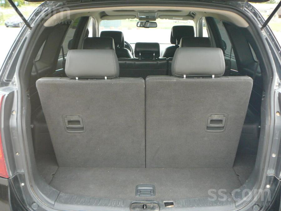 Melns Chevrolet Captiva 2007 Cēsis, ar dzinēja tilpumu 2.00 L un nobraukumu 263 tūkst. km par 2350 €, foto 13 vietnē AUTOMOTO.COM.LV