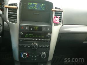 Melns Chevrolet Captiva 2007 Cēsis, ar dzinēja tilpumu 2.00 L un nobraukumu 263 tūkst. km par 2350 €, foto 17 vietnē AUTOMOTO.COM.LV