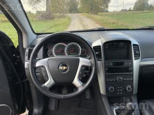 Melns Chevrolet Captiva 2007 Tukums, ar dzinēja tilpumu 2.00 L un nobraukumu 227 tūkst. km par 3650 €, foto 7 vietnē AUTOMOTO.COM.LV