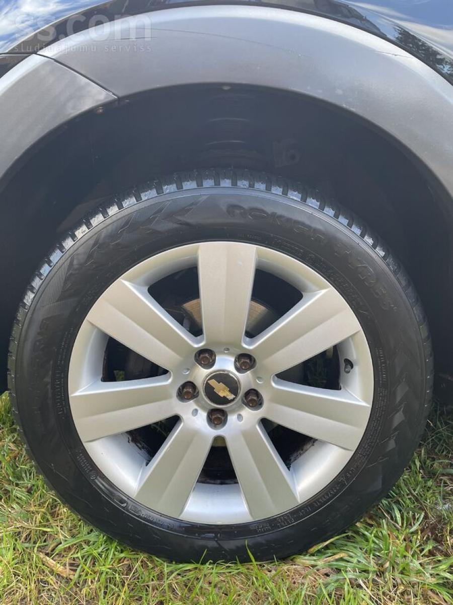 Melns Chevrolet Captiva 2007 Tukums, ar dzinēja tilpumu 2.00 L un nobraukumu 227 tūkst. km par 3650 €, foto 13 vietnē AUTOMOTO.COM.LV