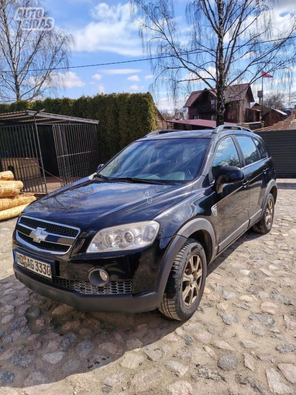 Melns Chevrolet Captiva 2008 Ukmergė, ar dzinēja tilpumu 2.00 L un nobraukumu 236 tūkst. km par 1800 €, foto 1 vietnē AUTOMOTO.COM.LV