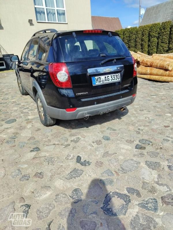 Melns Chevrolet Captiva 2008 Ukmergė, ar dzinēja tilpumu 2.00 L un nobraukumu 236 tūkst. km par 1800 €, foto 6 vietnē AUTOMOTO.COM.LV