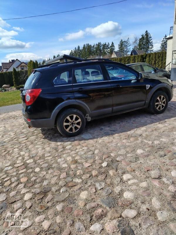 Melns Chevrolet Captiva 2008 Ukmergė, ar dzinēja tilpumu 2.00 L un nobraukumu 236 tūkst. km par 1800 €, foto 7 vietnē AUTOMOTO.COM.LV