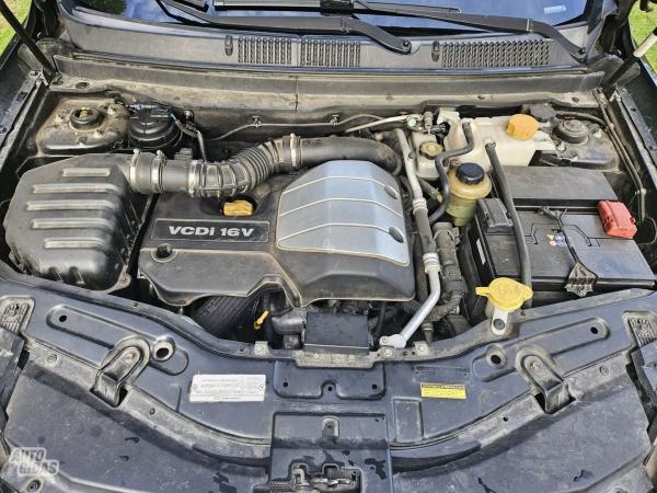 Black Chevrolet Captiva 2008 in Panevezys, with an engine capacity of 2.00 L and mileage of 199 thousand km for 3700 €, photo 10 on AUTOMOTO.COM.LV
