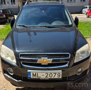 Black Chevrolet Captiva 2008 in Liepaja, with an engine capacity of 2.00 L and mileage of 251 thousand km for 1750 €, photo  on AUTOMOTO.COM.LV