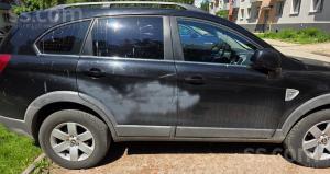 Black Chevrolet Captiva 2008 in Liepaja, with an engine capacity of 2.00 L and mileage of 251 thousand km for 1750 €, photo 8 on AUTOMOTO.COM.LV
