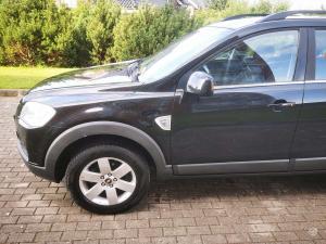 Melns Chevrolet Captiva 2008 Klaipėda, ar dzinēja tilpumu 2.00 L un nobraukumu 194 tūkst. km par 3450 €, foto 12 vietnē AUTOMOTO.COM.LV