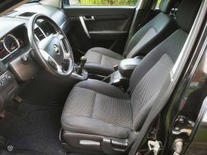 Melns Chevrolet Captiva 2008 Klaipėda, ar dzinēja tilpumu 2.00 L un nobraukumu 194 tūkst. km par 3450 €, foto 16 vietnē AUTOMOTO.COM.LV