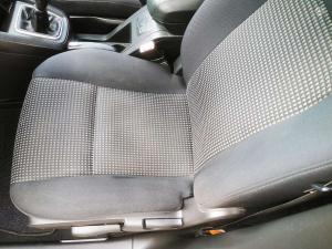 Melns Chevrolet Captiva 2008 Klaipėda, ar dzinēja tilpumu 2.00 L un nobraukumu 194 tūkst. km par 3450 €, foto 23 vietnē AUTOMOTO.COM.LV