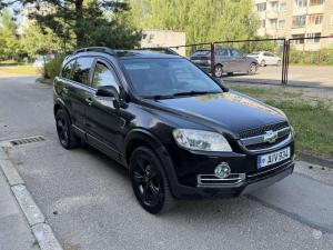 Melns Chevrolet Captiva 2008 Viļņa, ar dzinēja tilpumu 0.00 L un nobraukumu 310 tūkst. km par 2500 €, foto  vietnē AUTOMOTO.COM.LV