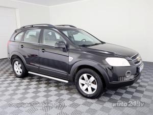 Black Chevrolet Captiva 2008 in Tallinn, with an engine capacity of 2.00 L and mileage of 299 thousand km for 2399 €, photo  on AUTOMOTO.COM.LV