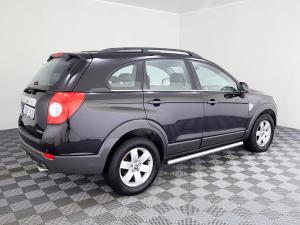 Melns Chevrolet Captiva 2008 Tallina, ar dzinēja tilpumu 2.00 L un nobraukumu 299 tūkst. km par 2399 €, foto 12 vietnē AUTOMOTO.COM.LV