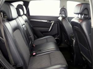 Melns Chevrolet Captiva 2008 Tallina, ar dzinēja tilpumu 2.00 L un nobraukumu 299 tūkst. km par 2399 €, foto 16 vietnē AUTOMOTO.COM.LV