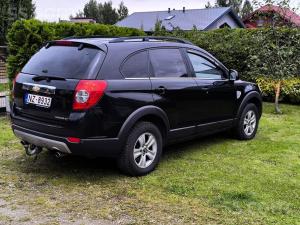 Black Chevrolet Captiva 2008 in Riga, with an engine capacity of 2.00 L and mileage of 302 thousand km for 4100 €, photo 4 on AUTOMOTO.COM.LV