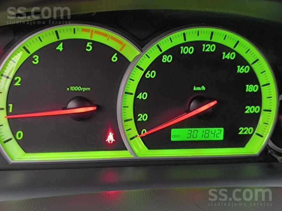 Black Chevrolet Captiva 2008 in Riga, with an engine capacity of 2.00 L and mileage of 302 thousand km for 4100 €, photo 11 on AUTOMOTO.COM.LV