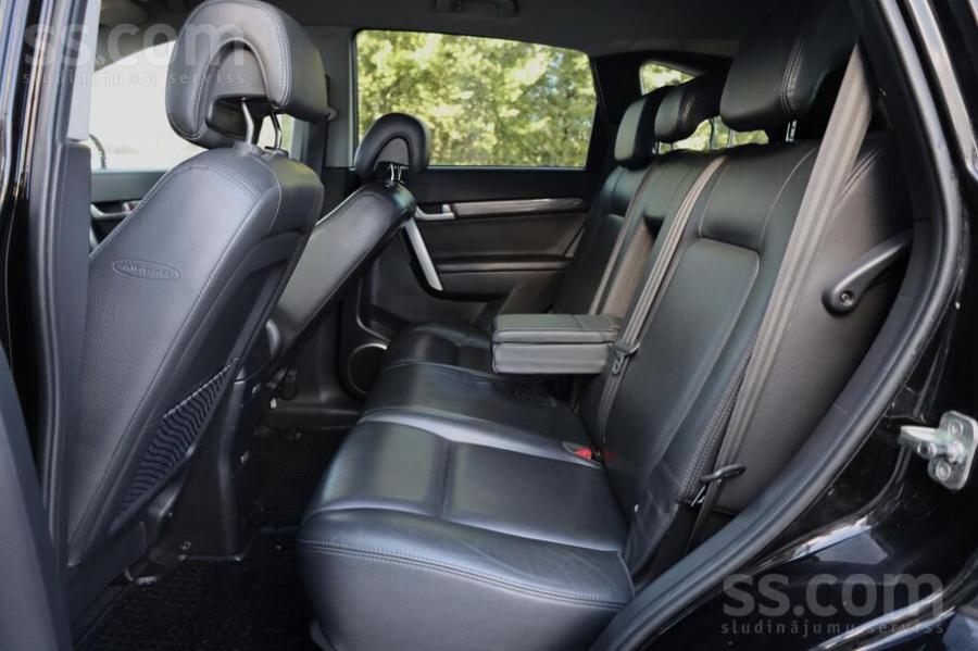 Melns Chevrolet Captiva 2008 Rīga, ar dzinēja tilpumu 2.00 L un nobraukumu 194 tūkst. km par 1995 €, foto 14 vietnē AUTOMOTO.COM.LV