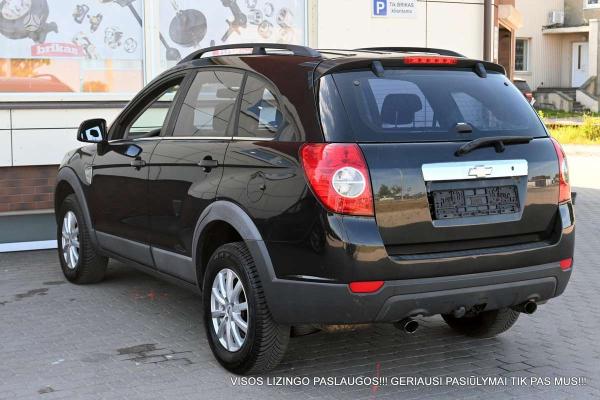 Chevrolet Captiva 2009 Kretinga vietnē Melns Chevrolet Captiva 2009 Kretinga, ar dzinēja tilpumu 2.40 L un nobraukumu 216 tūkst. km par 3999 €, foto 6 vietnē AUTOMOTO.COM.LV