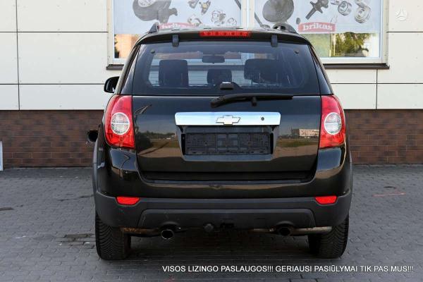 Chevrolet Captiva 2009 Kretinga vietnē Melns Chevrolet Captiva 2009 Kretinga, ar dzinēja tilpumu 2.40 L un nobraukumu 216 tūkst. km par 3999 €, foto 7 vietnē AUTOMOTO.COM.LV
