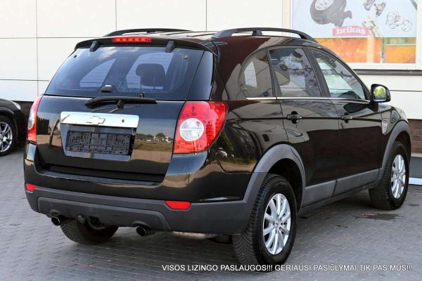 Chevrolet Captiva 2009 Kretinga vietnē Melns Chevrolet Captiva 2009 Kretinga, ar dzinēja tilpumu 2.40 L un nobraukumu 216 tūkst. km par 3999 €, foto 8 vietnē AUTOMOTO.COM.LV