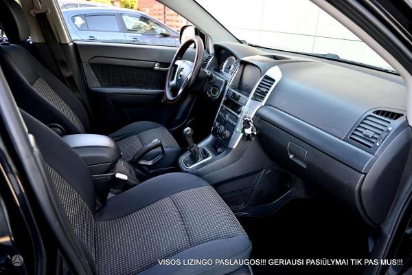 Chevrolet Captiva 2009 Kretinga vietnē Melns Chevrolet Captiva 2009 Kretinga, ar dzinēja tilpumu 2.40 L un nobraukumu 216 tūkst. km par 3999 €, foto 9 vietnē AUTOMOTO.COM.LV
