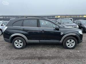 Melns Chevrolet Captiva 2010 Giraitė, ar dzinēja tilpumu 2.00 L un nobraukumu 246 tūkst. km par 3150 €, foto 4 vietnē AUTOMOTO.COM.LV