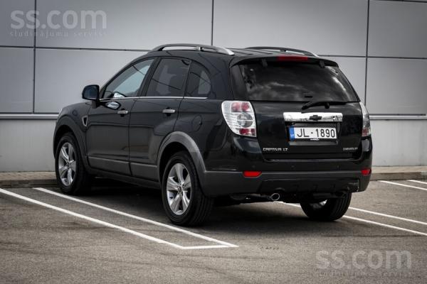 Melns Chevrolet Captiva 2010 Rīga, ar dzinēja tilpumu 2.00 L un nobraukumu 235 tūkst. km par 5995 €, foto 6 vietnē AUTOMOTO.COM.LV