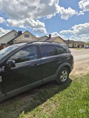 Black Chevrolet Captiva 2010 in Panevezys, with an engine capacity of 1.99 L and mileage of 223 thousand km for 2900 €, photo 6 on AUTOMOTO.COM.LV