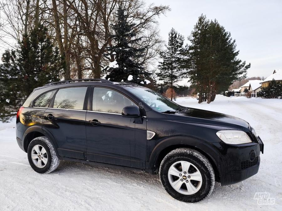 Melns Chevrolet Captiva 2011 Mažeikiai, ar dzinēja tilpumu 2.00 L un nobraukumu 235 tūkst. km par 4800 €, foto 19 vietnē AUTOMOTO.COM.LV