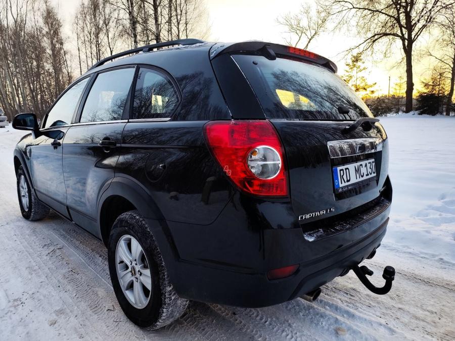 Melns Chevrolet Captiva 2011 Mažeikiai, ar dzinēja tilpumu 2.00 L un nobraukumu 235 tūkst. km par 4800 €, foto 34 vietnē AUTOMOTO.COM.LV