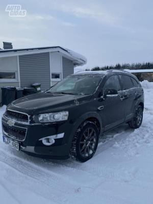 Black Chevrolet Captiva 2011 in Plunge, with an engine capacity of 2.20 L and mileage of 263 thousand km for 5000 €, photo  on AUTOMOTO.COM.LV