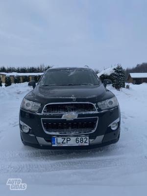 Black Chevrolet Captiva 2011 in Plunge, with an engine capacity of 2.20 L and mileage of 263 thousand km for 5000 €, photo 3 on AUTOMOTO.COM.LV