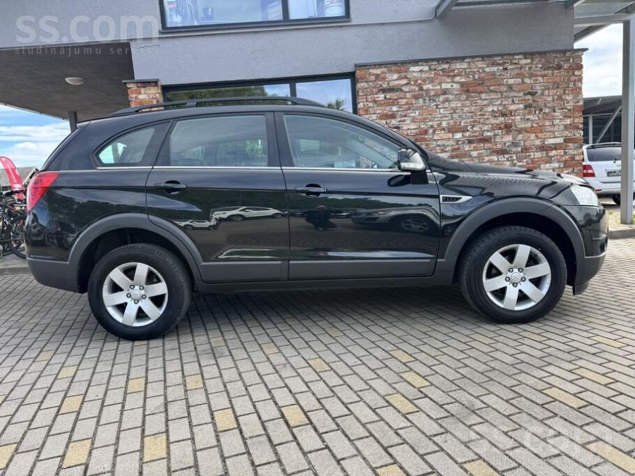 Melns Chevrolet Captiva 2011 Talsi, ar dzinēja tilpumu 2.20 L un nobraukumu 252 tūkst. km par 5850 €, foto 4 vietnē AUTOMOTO.COM.LV