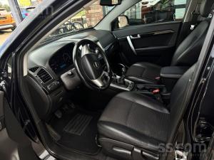Melns Chevrolet Captiva 2011 Talsi, ar dzinēja tilpumu 2.20 L un nobraukumu 252 tūkst. km par 5850 €, foto 10 vietnē AUTOMOTO.COM.LV