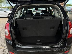 Melns Chevrolet Captiva 2011 Talsi, ar dzinēja tilpumu 2.20 L un nobraukumu 252 tūkst. km par 5850 €, foto 11 vietnē AUTOMOTO.COM.LV