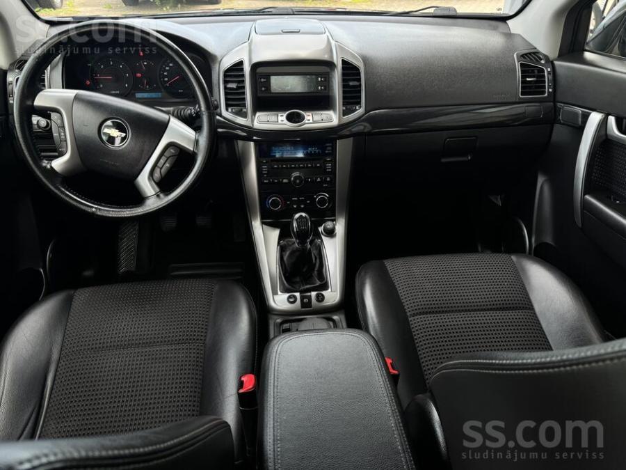 Melns Chevrolet Captiva 2011 Talsi, ar dzinēja tilpumu 2.20 L un nobraukumu 252 tūkst. km par 5850 €, foto 12 vietnē AUTOMOTO.COM.LV