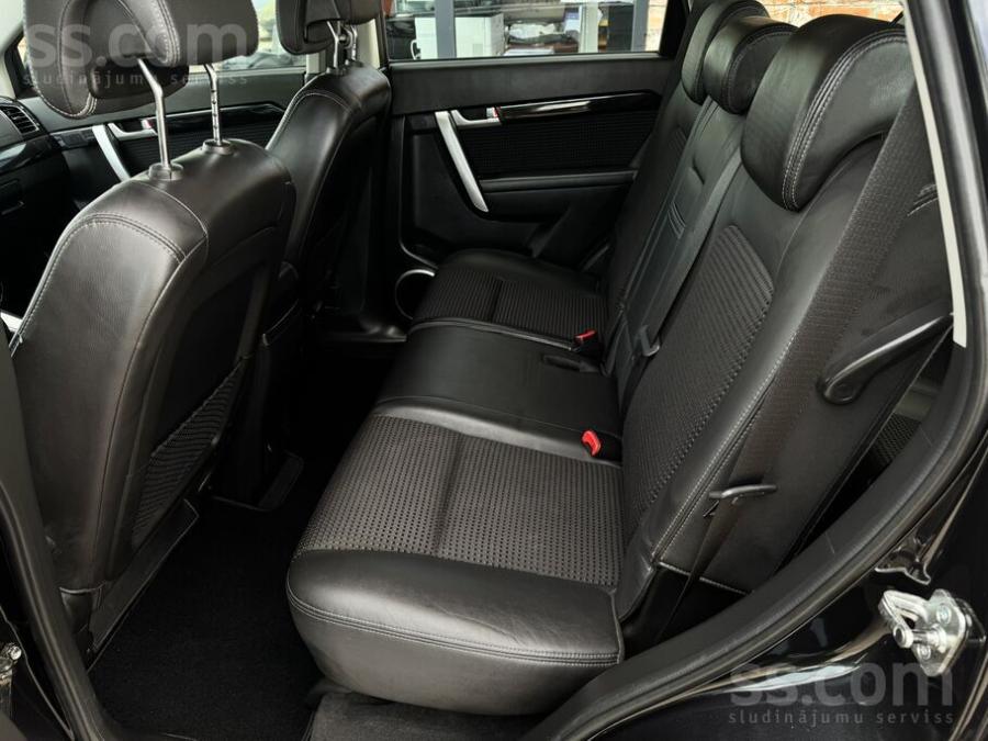 Melns Chevrolet Captiva 2011 Talsi, ar dzinēja tilpumu 2.20 L un nobraukumu 252 tūkst. km par 5850 €, foto 13 vietnē AUTOMOTO.COM.LV