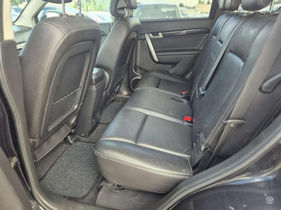 Melns Chevrolet Captiva 2011 Utena, ar dzinēja tilpumu 2.20 L un nobraukumu 226 tūkst. km par 4250 €, foto 13 vietnē AUTOMOTO.COM.LV