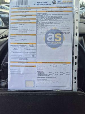 Melns Chevrolet Captiva 2011 Utena, ar dzinēja tilpumu 2.20 L un nobraukumu 226 tūkst. km par 4250 €, foto 20 vietnē AUTOMOTO.COM.LV
