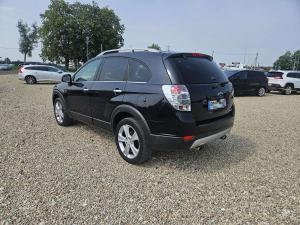 Black Chevrolet Captiva 2011 in Taurage, with an engine capacity of 2.20 L and mileage of 222 thousand km for 4900 €, photo 4 on AUTOMOTO.COM.LV