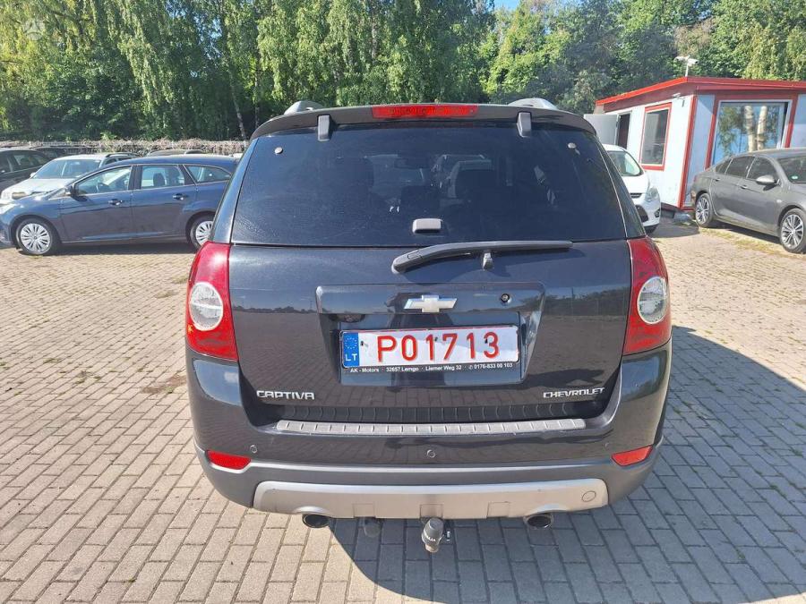Melns Chevrolet Captiva 2011 Marijampole, ar dzinēja tilpumu 2.23 L un nobraukumu 290 tūkst. km par 4600 €, foto 7 vietnē AUTOMOTO.COM.LV
