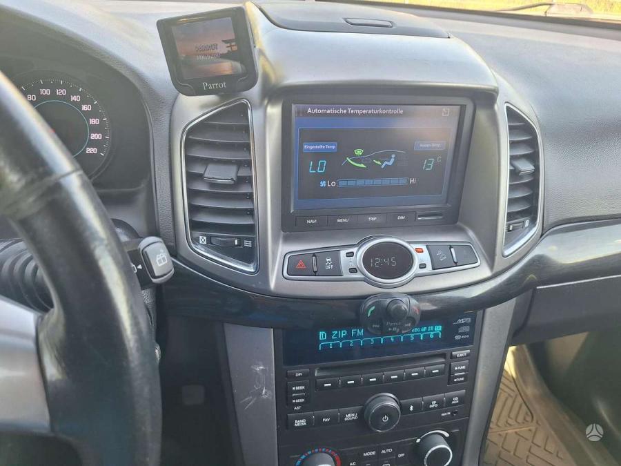 Melns Chevrolet Captiva 2011 Marijampole, ar dzinēja tilpumu 2.23 L un nobraukumu 290 tūkst. km par 4600 €, foto 15 vietnē AUTOMOTO.COM.LV