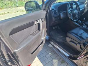 Melns Chevrolet Captiva 2011 Marijampole, ar dzinēja tilpumu 2.23 L un nobraukumu 290 tūkst. km par 4600 €, foto 20 vietnē AUTOMOTO.COM.LV