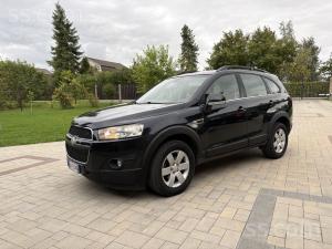 Melns Chevrolet Captiva 2011 Bauska, ar dzinēja tilpumu 2.20 L un nobraukumu 240 tūkst. km par 4800 €, foto 3 vietnē AUTOMOTO.COM.LV